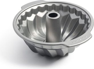 KitchenAid Bakeware Aluminisiertem Stahl PFAS-frei Antihaftbeschichtung Backform Tulband-Kuchen-Bundt-Form, 24cm, Backofenfest Bis 230°C, Spülmaschinenfest, Grau
