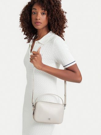 Calvin Klein Handtasche Calvin Klein Ck Hardware Camera Bag LV04F3678G Wei&szlig;