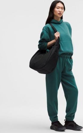 lululemon City Essentials Oversized-Schultertasche 18 L in Black/Silver