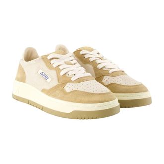 Autry Medalist Low Sneaker - Gold