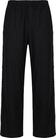 Isabel Benenato HOSEN & R&Ouml;CKE - Hosen auf YOOX.COM
