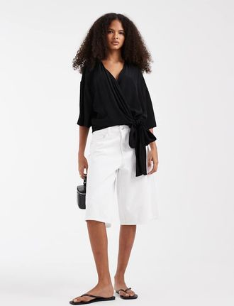 & Other Stories Top cache-coeur en coton - Noir