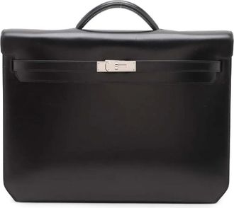 Hermès sacoche Kelly Depeches 36 en cuir Tadelakt (2024) - Noir