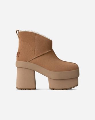 UGG New Heights Platform Mini Boot f&uuml;r Damen in Brown, Gr&ouml;&szlig;e Wildleder