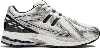 New Balance 1906 Sneaker