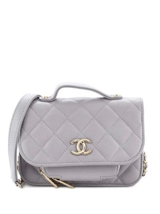 Chanel Business Affinity Clutch mit gestepptem Kaviar - Grau