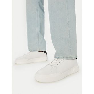 Calvin Klein Sneakers Calvin Klein Chunky Cupsole Laceup Clean Lth HM0HM02239 Wei&szlig;