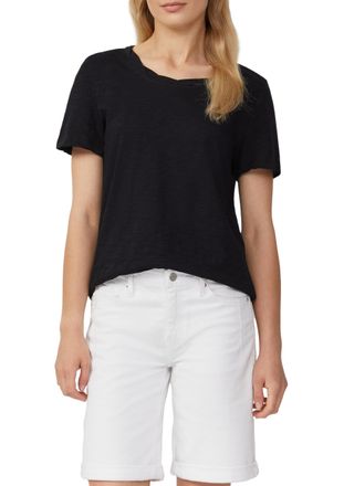 s.Oliver T-Shirt mit Flammgarnstruktur und Ausschnitt-Detail