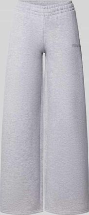 Review Sweathose in grau melange mit geradem Bein