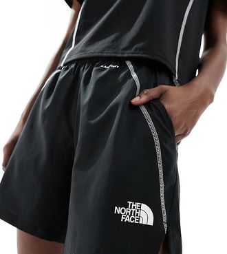 The North Face Training Hakuun - Short tiss&eacute; &agrave; coutures sculptantes - Noir