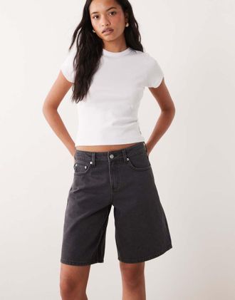 Cotton On 91 - Weite Jeans-Jorts in Leo-Schwarz