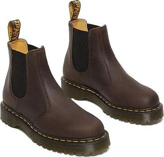 Dr. Martens 27896201 Brown, Cheval fou marron fonc&eacute;, 38 EU