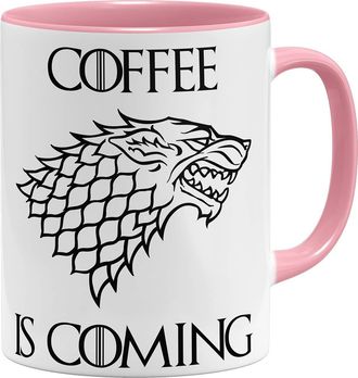 OM3 Coffee is Coming Statement Tasse mit Spruch - Keramik Becher - 11oz 325ml - Beidseitig Bedruckt - Rosa