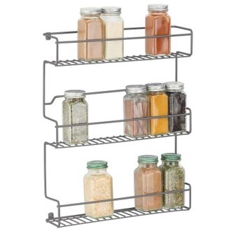 mDesign K&uuml;chenregal aus Metall - selbstklebendes Gew&uuml;rzregal zur Wandmontage mit 3 Ebenen - ideal als Gew&uuml;rzst&auml;nder f&uuml;r K&uuml;che und Vorratskammer - dunkelgrau