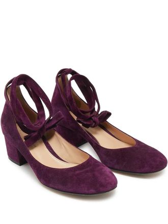 Gianvito Rossi Pumps mit Wildlederriemen - Violett