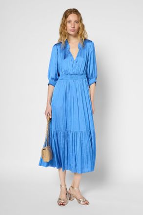 Gerard Darel Robe longue satin&eacute;e &agrave; smocks et volants - POPIE - Nuage