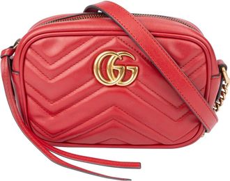 Gucci Crossbody Bags - Gucci Chevron Leather GG Marmont Crossbody bag - Gr. unisize - in Rot - f&uuml;r Damen