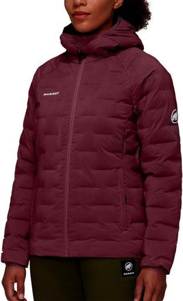 Mammut Steppjacke Sender IN Hooded Jacket mit Markenschriftzug auf der Vorderseite