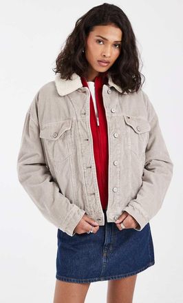Tommy Jeans Cordjacke im Trucker-Stil in Grau