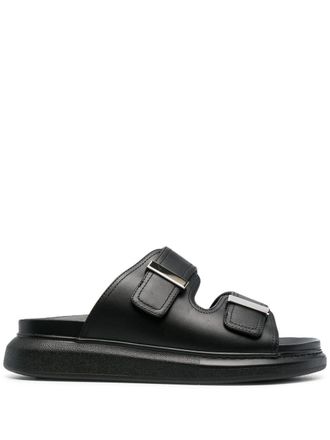 Alexander McQueen baskets Oversize en cuir - Noir
