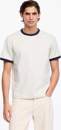 Arket K&ouml;rpernahes T-Shirt -Wei&szlig;