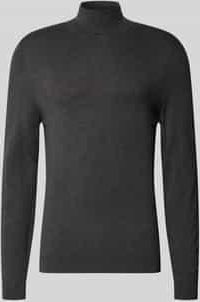 Mc Neal Slim Fit Rollkragenpullover aus Viskose-Mix