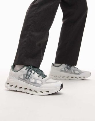 On Running ON - Cloudtilt Remix All Day - Baskets - Kaki-Vert