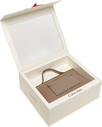 Calvin Klein Kosmetiktasche Calvin Klein Emblem Aop Beauty Case Giftset LV04F1102G Braun