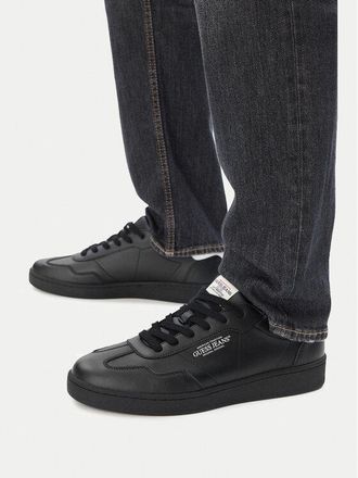 Guess Sneakers CWBEO-LUNARI-03 WE Schwarz