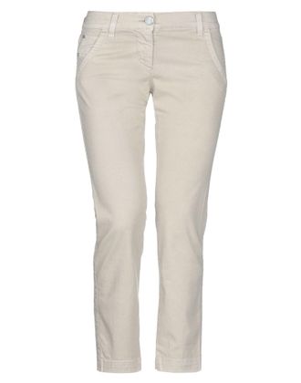 Jacob Cohen HOSEN & R&Ouml;CKE - Jeanshosen auf YOOX.COM