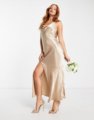 Topshop Bridesmaid - Tr&auml;gerkleid aus Satin in Gold mit Bindung am R&uuml;cken-Goldfarben