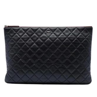 Chanel Sac bandouli&egrave;re matelass&eacute; en cuir dagneau doccasion - Femme - Pre-owned - Noir - Taille: ONE Size