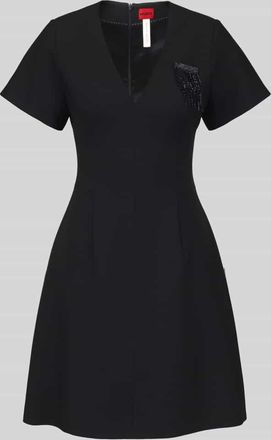 HUGO BOSS Tailliertes Etuikleid mit Viskose-Anteil Modell Kimesa