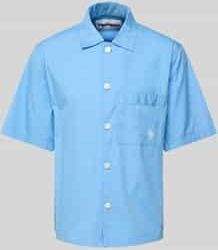 Review Freizeithemd mit Knopfleiste