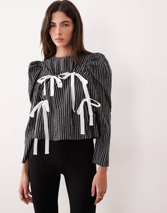 Ghospell Prisha - Top fronc&eacute; &agrave; carreaux en coton m&eacute;lang&eacute; avec noeuds - Noir