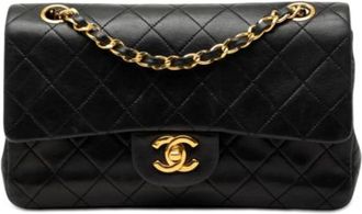 Chanel Sac d&eacute;paule matelass&eacute; classique &agrave; double rabat Pre-owned - Femme - Pre-owned - Noir - Taille: ONE Size