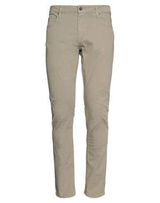 Guess BAS - Pantalons sur YOOX.COM