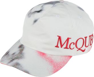 Alexander McQueen ACCESSOIRES - M&uuml;tzen & H&uuml;te auf YOOX.COM