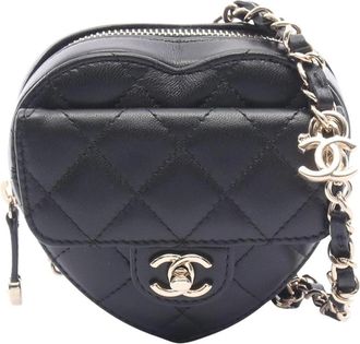Chanel Sac banane coeur matelass&eacute; en cuir dagneau pr&eacute;-poss&eacute;d&eacute; - Femme - Pre-owned - Noir - Taille: ONE Size