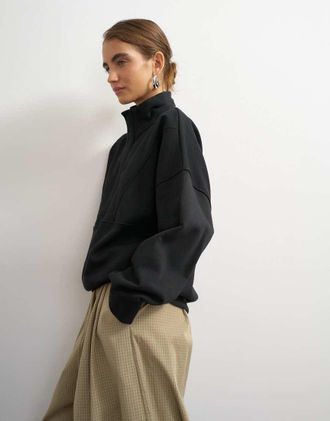Topshop sweat-shirt &agrave; col montant avec patte dissimul&eacute;e noir