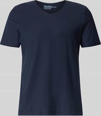 Mc Neal T-Shirt mit V-Ausschnitt und Rollsaum