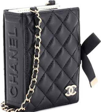 Chanel CC Book Card Holder with Chain Quilted Lambskin crossbody bag - Schwarz