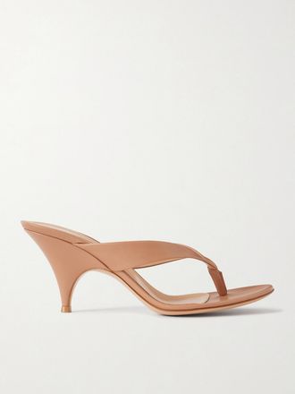 Gianvito Rossi Sofia Thong 70 Leather Sandals - Neutrals