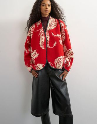 Topshop Strick-Kimono-Jacke mit PU-Besatz in Rot und Elfenbein-Multi