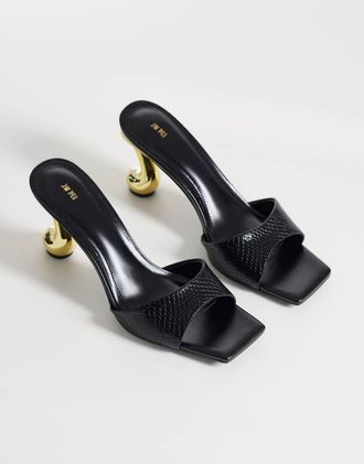 JW PEI Hannah - Mules in schwarzer Schlangenlederoptik mit Absatz