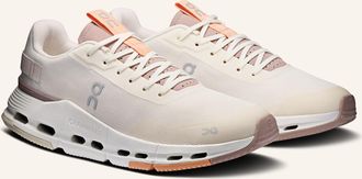 On Sneaker Cloudnova Form 2 beige