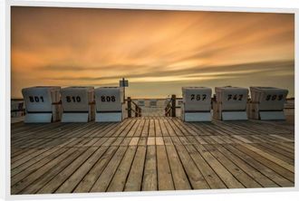 artboxONE Poster mit wei&szlig;em Rahmen 60x40 cm Natur Strandkorb Nordsee Urlaub St. Peter Ording - Bild Strandkorb