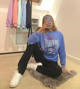 Worldclassca Sweatshirt Worldclassca Damen Sweatshirt College Champions Print Sport NEU