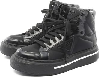 Prada baskets montantes Re-Nylon à design matelassé - Noir