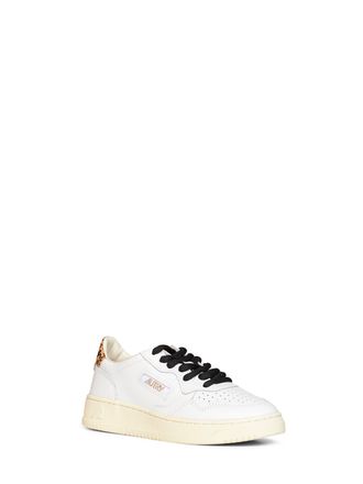 Autry Womens Sneakers Medalist Low White Leather Calf Trainers